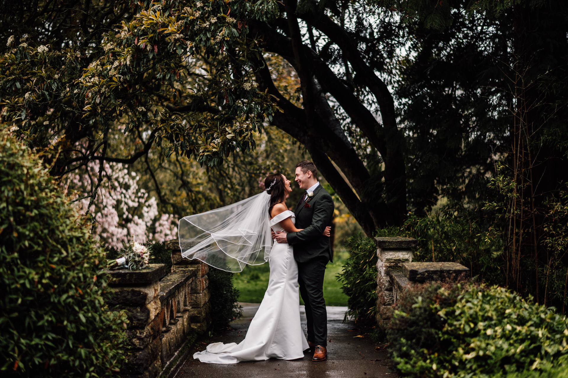 Emily & Nathan // Temple of Minerva, BathSimon Biffen Photography